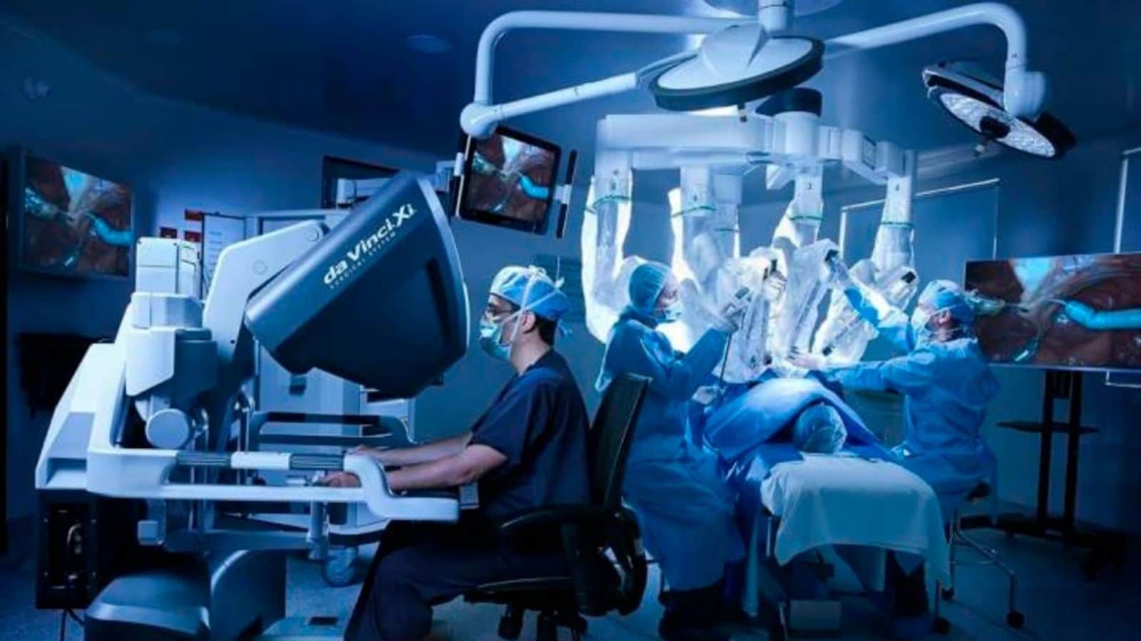 Robotic Systems in Cosmetic Surgery: Exploring Innovations